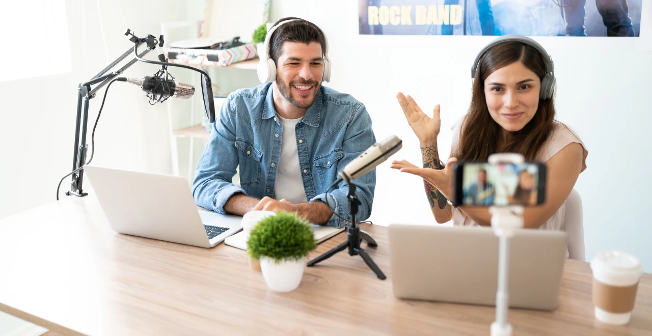 Cómo encontrar INVITADOS para tu podcast que aporten valor 🔝